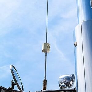 WILSON 305-497 3500-Watt Trucker Antenna (White)