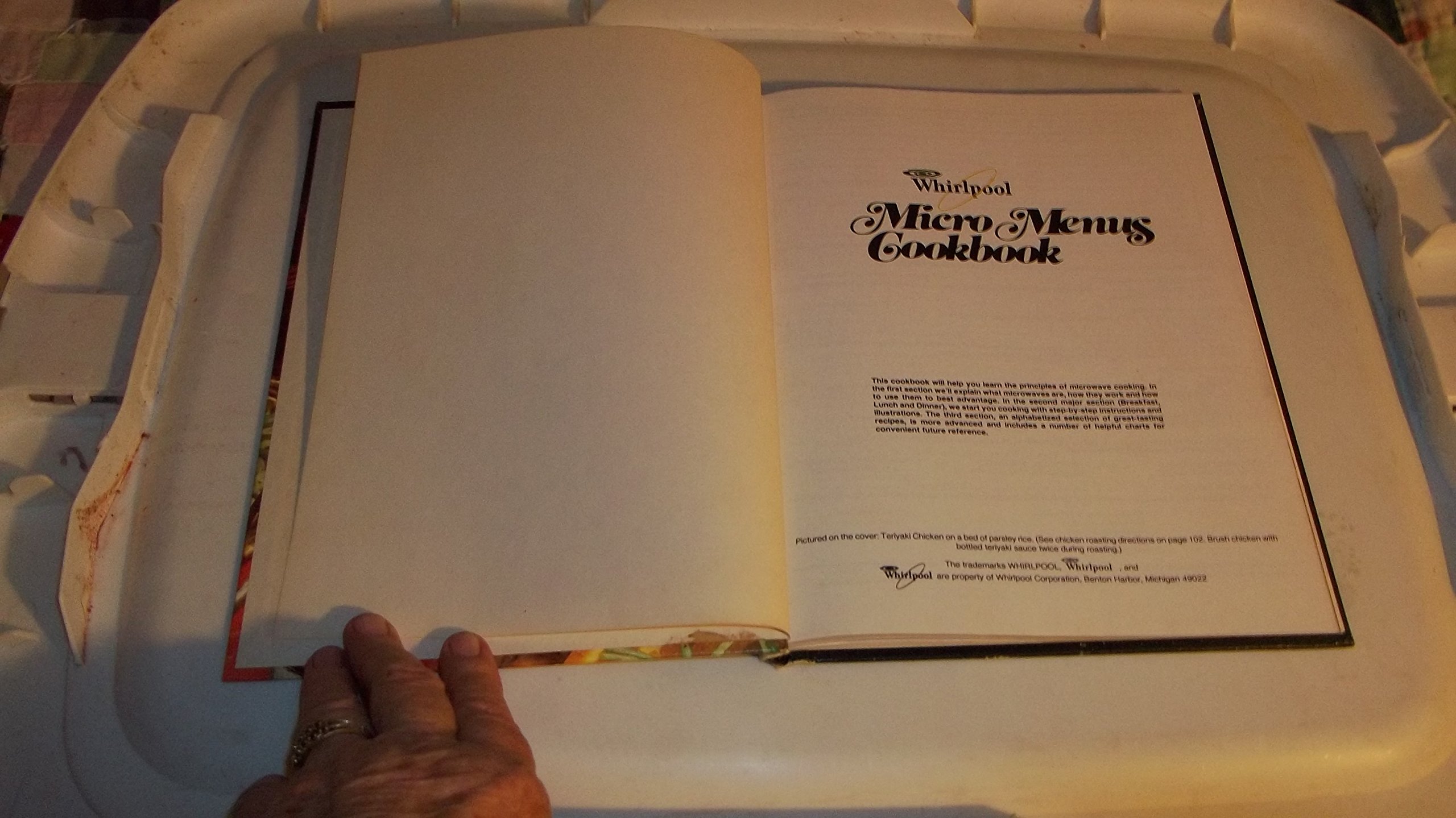 Whirlpool Micro Menus Cookbook by Not Available