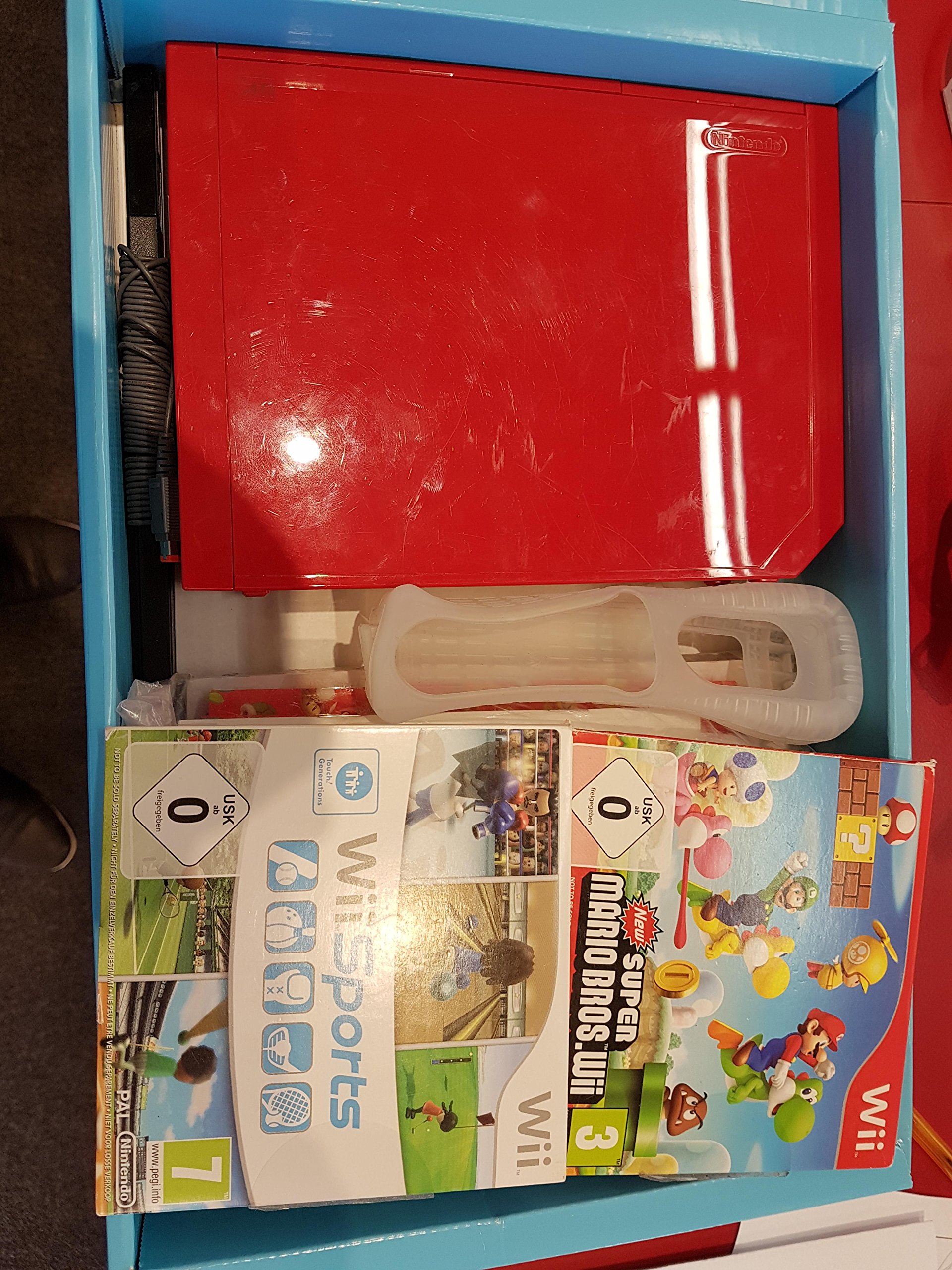 Nintendo Wii Console (Red)