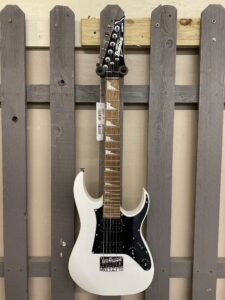 ibanez 6 string solid-body electric guitar, right handed, white (grgm21wh)