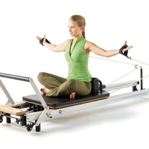 Merrithew™ At Home SPX® Reformer Package with Reformer Box, Footstrap, Padded Platform Extender and Metal Roll-up Pole – Pilates Workouts at Home(BLACK)