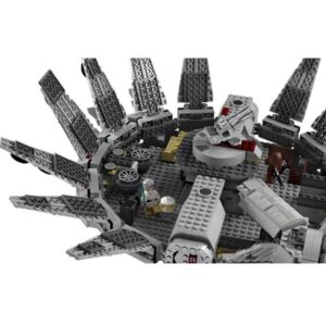 LEGO Star Wars Millennium Falcon 7965