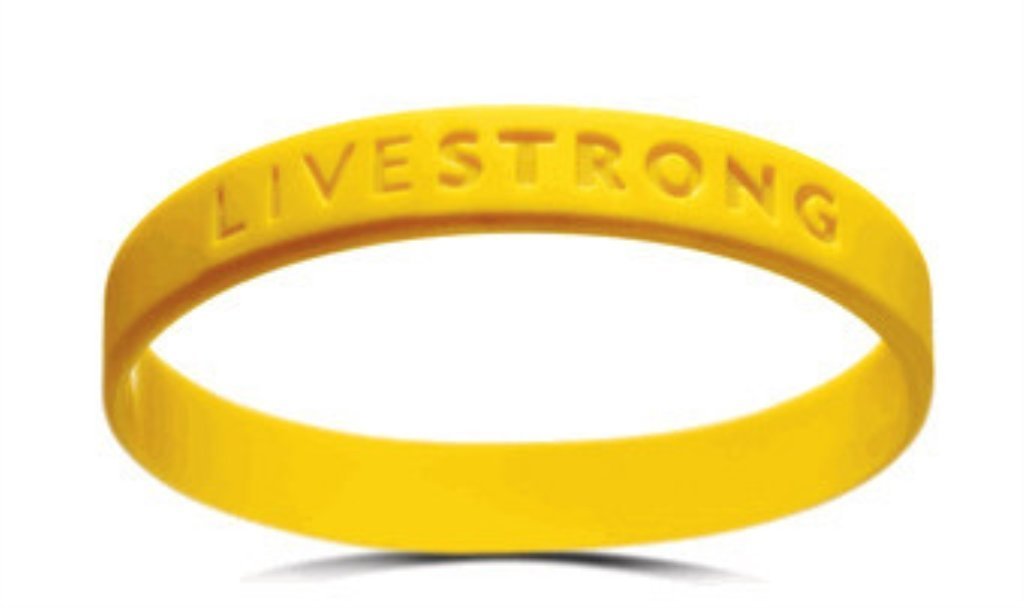 Official Live Strong Lance Armstrong Yellow Cancer LIVESTRONG Rubber Wristband Bracelet