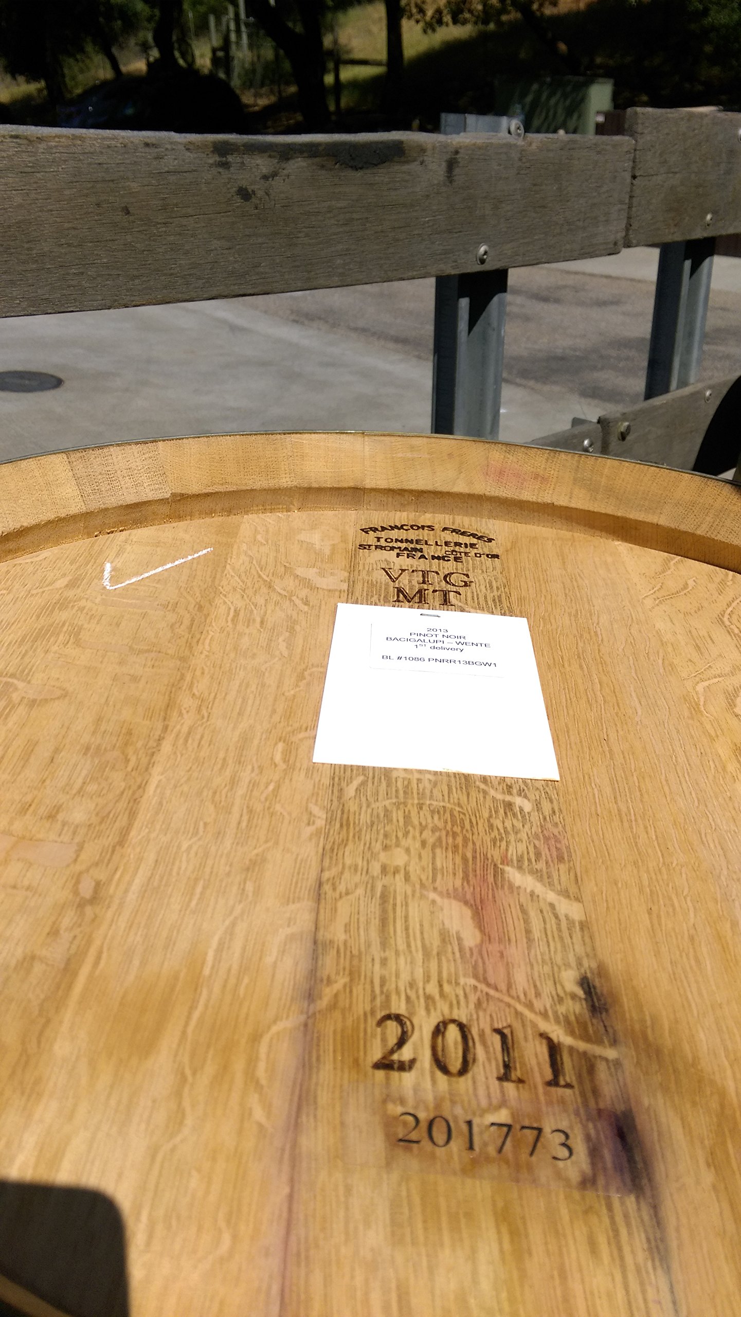 CUGHYS Used Wine Barrel Solid Oak from Napa Valley by Wine Barrel Creations9