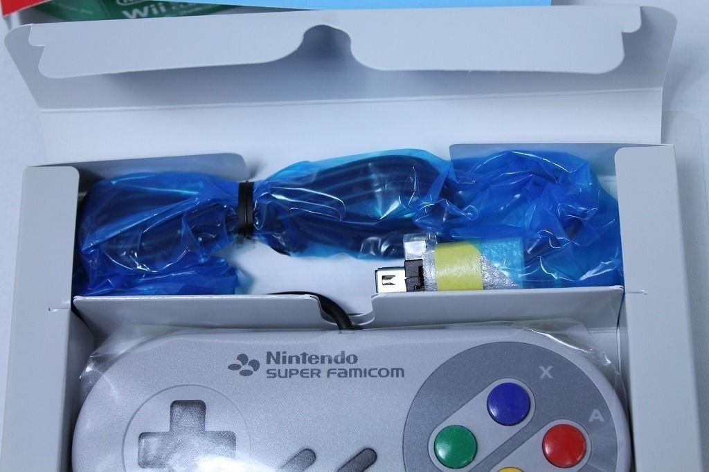 Wii Super Famicom Classic Controller Club Nintendo Platinum Member Benefits in Fiscal 2007import Japan