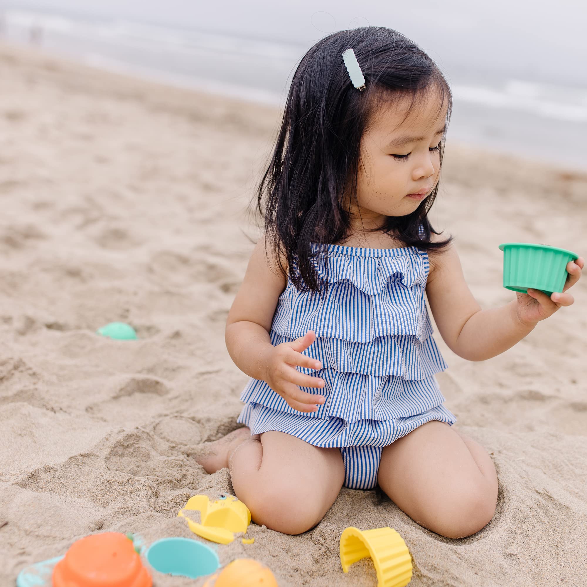 Melissa & Doug Sunny Patch Seaside Sidekicks Sand Cupcake Play Set - Toddler Beach Toys, Outdoor Toys For Sandbox, Sand Toys For Toddlers And Kids Ages 3+