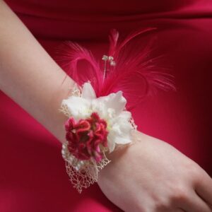 Corsage Bracelet - Avery Flower Champagne