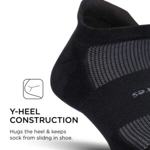 Feetures High Performance Cushion Ankle Sock - No Show Socks for Women & Men with Heel Tab - Black, M (1 Pair)