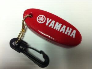 yamaha outboard marine red floating keychain