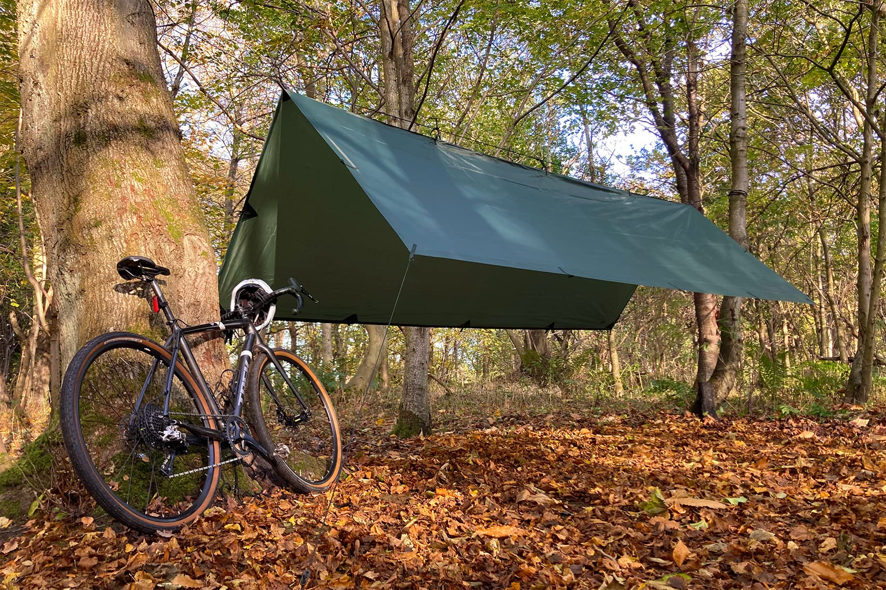 DD Hammocks - DD Tarp XL - Olive Green (15ft x 10ft) - 100% Waterproof Lightweight & Multifunctional Rainfly Extra Large Tarp Tent Shelter for Camping Bushcraft & Hiking Adventure