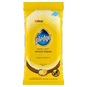 pledge expert care wood wipes, shines and protects, removes fingerprints, lemon scent, 24 count (pack of 1)