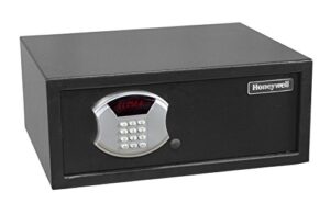 honeywell safes & door locks - hotel room style safe box with digital lock - fits 17" laptop - led display panel - low profile steel security personal safe for money - 1.14 cubic feet - black - 5105ds