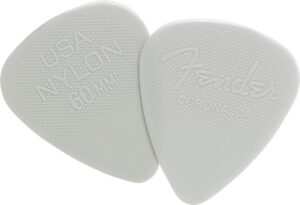 fender nylon guitar picks 351 shape, white, 0.60mm, 12-pack