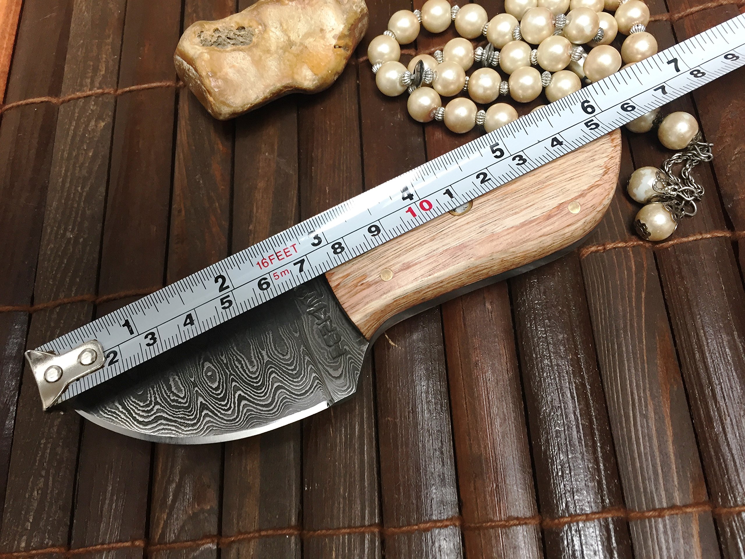 Now Handcrafted Small Hunting Knife - Damascus Steel - Neck Knife