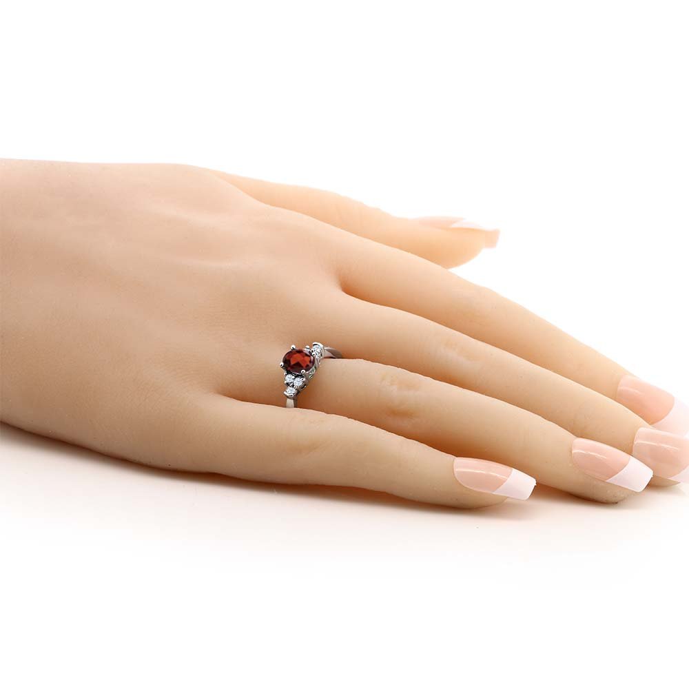 Gem Stone King 925 Sterling Silver Oval Red Garnet and White Topaz Jewelry Ring For Women (0.79 Cttw, Gemstone Birthstone, Available In Size 5, 6, 7, 8, 9)