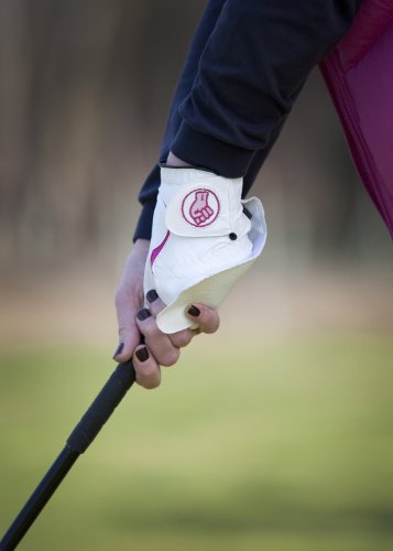 NEW! Awesome Innovative Golf Glove for Adults - Medium - Pink - Right - Ladies