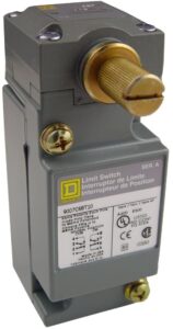 telemecanique sensors d 9007c68t10 heavy duty nema limit switch, neutral position, 2 pole, neutral-position rotary head, 10-deg. pretravel