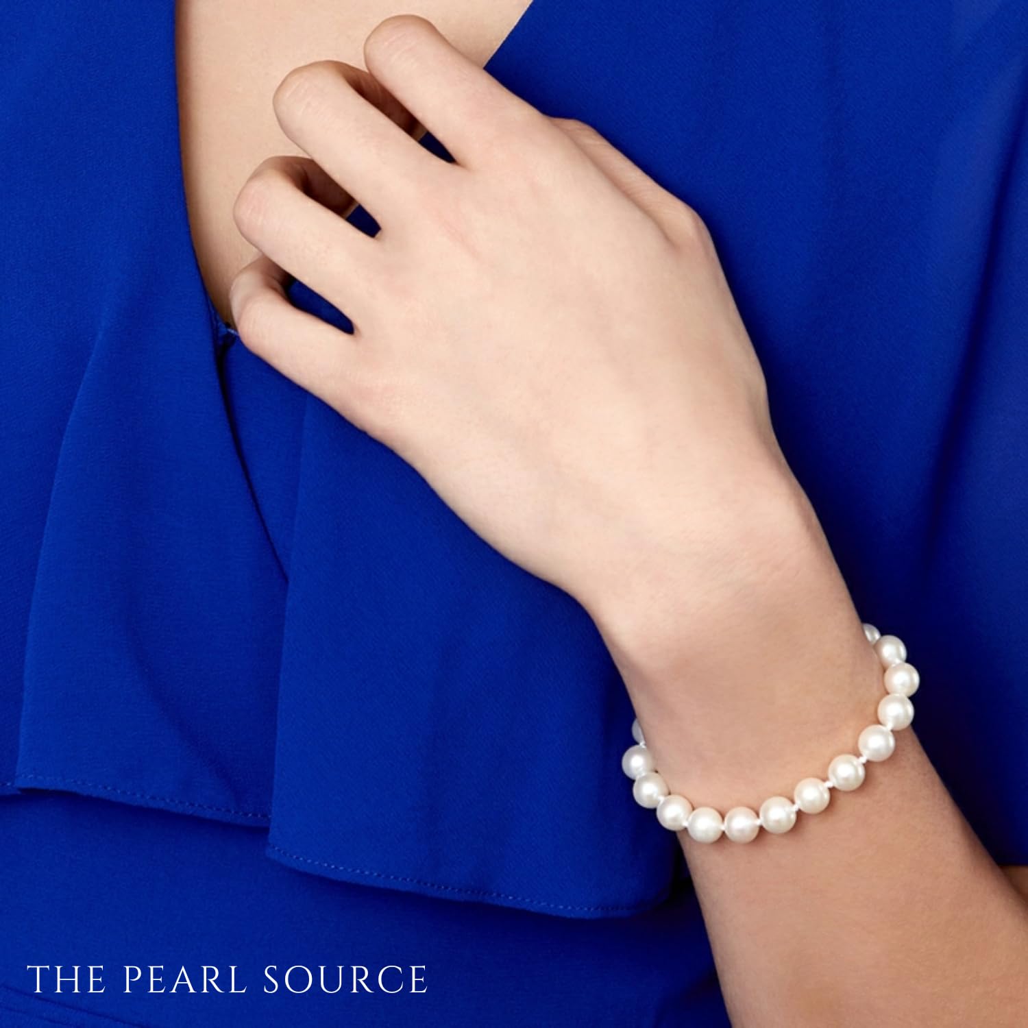 The Pearl Source 14K Gold 5.5-6mm Round White Japanese Akoya Saltwater Cultured Pearl Bracelet for Women