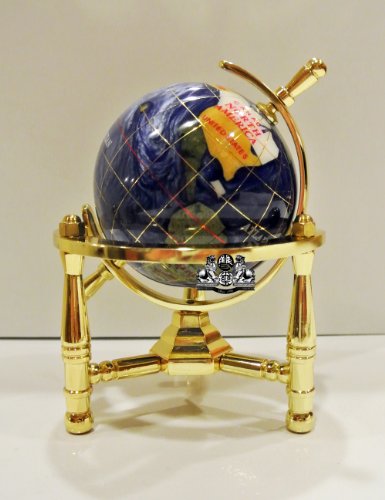 Unique Art 6-Inch Tall Bahama Blue Swirl Pearl Ocean Mini Table Top Gemstone World Globe with Gold Tripod