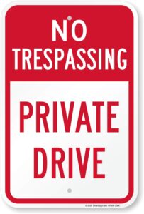 smartsign - k-5893-al-12x18 "no trespassing - private drive" sign | 12" x 18" aluminum