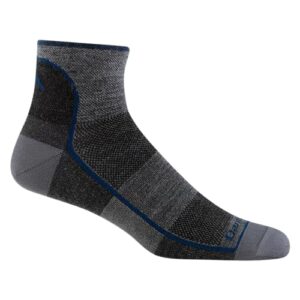 darn tough men's quarter lightweight running sock (style 1715) - charcoal, large