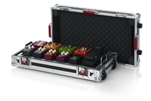 gator cases g-tour series gutiar pedal board with ata road case, wheels and pull handle; large: 24" x 11" (g-tour pedalboard-lgw) , black