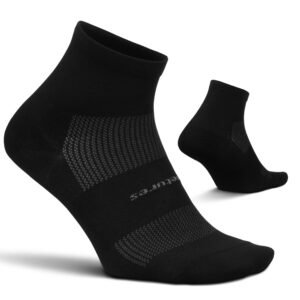 feetures unisex high performance ultra light quarter sock (x-large, black)