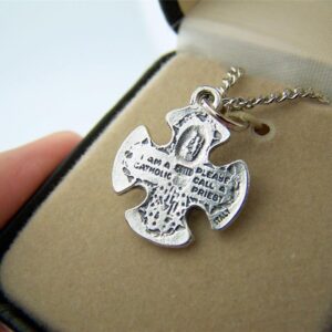 CB Silver Toned Base Four Way Dove Center Scapular Maltese Cross Medal, 3/4 Inch