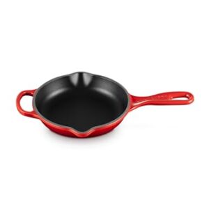 Le Creuset Enameled Cast Iron Signature Iron Handle Skillet, 6.33" (1/2 qt.), Cerise