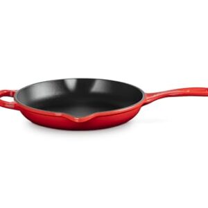 Le Creuset Enameled Cast Iron Signature Iron Handle Skillet, 9" (1-3/8 qt.), Cerise