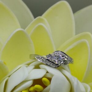 Dazzlingrock Collection 0.50 Carat (Cttw) 14K Diamond Women Swirl 3 Stone Engagement Ring 1/2 CT, White Gold, Size 6.5