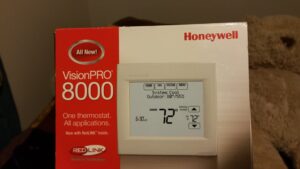 honeywell th8110r1008 vision pro 8000 touch screen single stage thermostat with red link technology