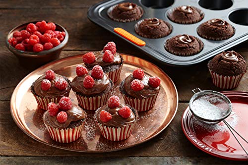 LE CREUSET 12 Cup Muffin Tray, 1 Each