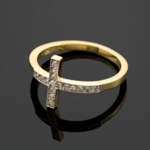 10k Gold Sideways Cross Ring with Diamonds (8)