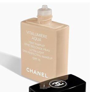 Chanel Vitalumiere Aqua Ultra Light Skin Perfecting M/U SPF15 - # 50 Beige 30ml/1oz