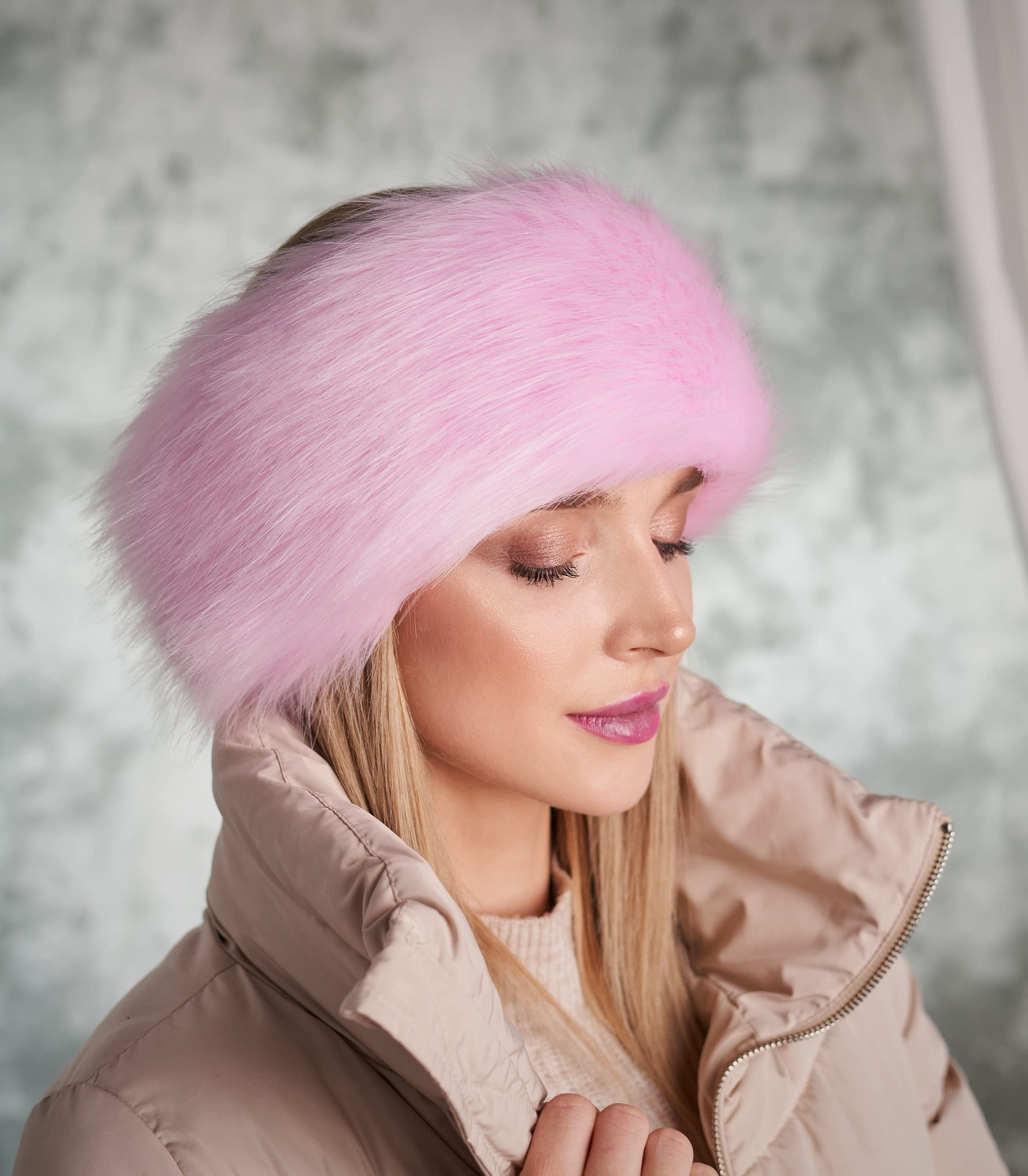 Futrzane Classic Headband - Faux Fur Headbands for Women - Furry Band for Winter (ONE, Pink Classic)