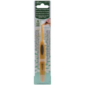 soft touch crochet hook-size g7/4mm