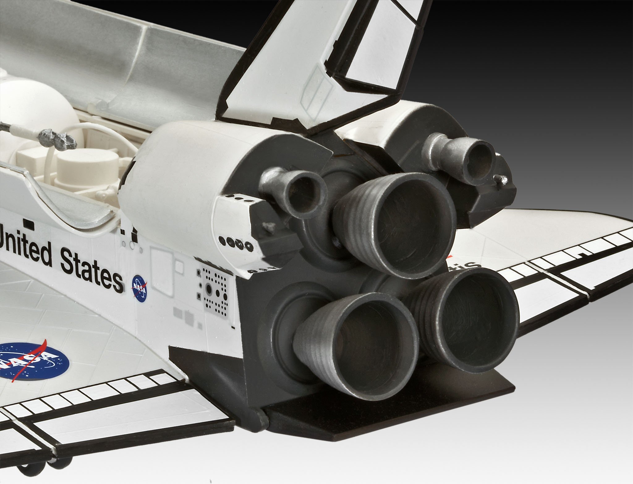 Revell Germany 04544 Space Shuttle Atlantis Model Kit, 1/144