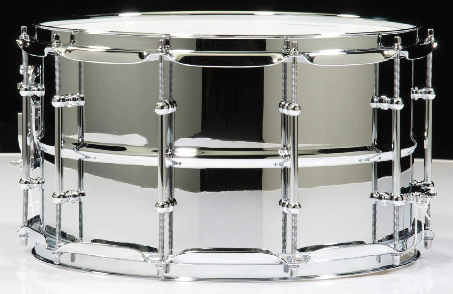 Ludwig Supralite Steel Snare Drum 14 x 8 in.