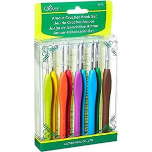 clover 3674 amour crochet hook set, 1