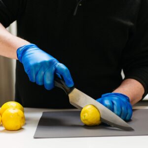 GLOVEWORKS Blue Vinyl Light-Industrial Disposable Gloves, 3 Mil, Food-Safe, Latex & Powder-Free, Medium, Case of 1000