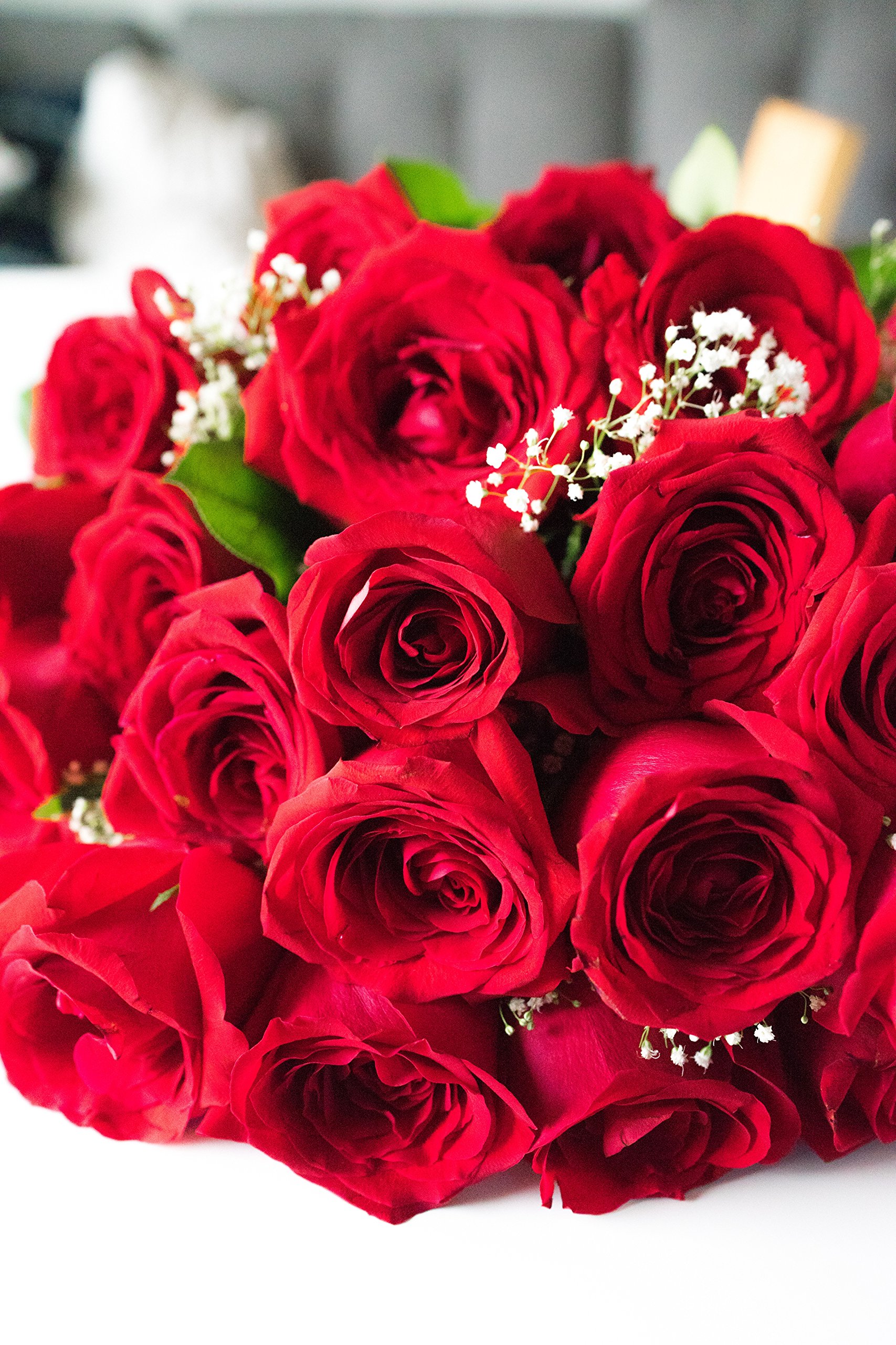 From You Flowers - Two Dozen Red Roses with Chocolates with Glass Vase (Fresh Flowers) Birthday, Anniversary, Get Well, Sympathy, Congratulations, Thank You