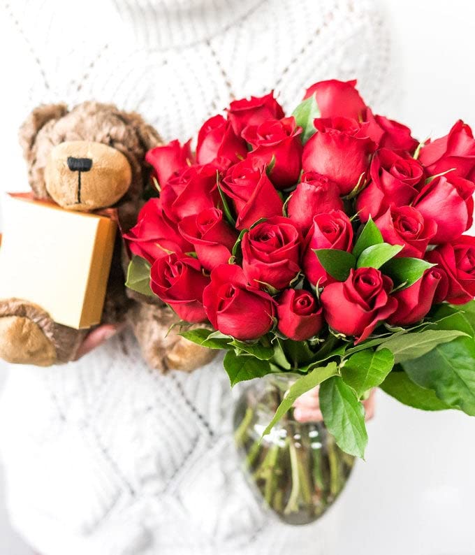 From You Flowers - Two Dozen Red Roses with Chocolates with Glass Vase (Fresh Flowers) Birthday, Anniversary, Get Well, Sympathy, Congratulations, Thank You