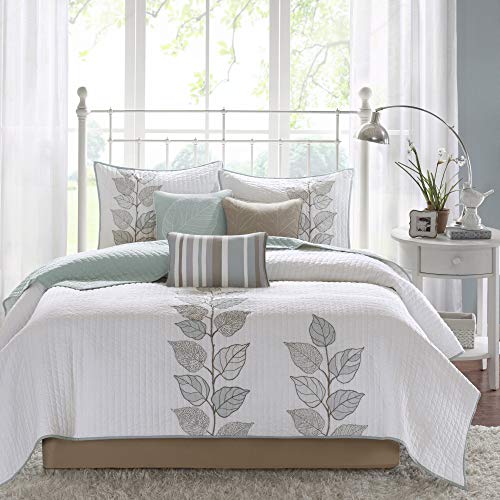 Madison Park Caelie Quilt Modern Classic Design All Season, Breathable Coverlet Lightweight Bedding Set, Matching Shams, Decorative Pillow, Full/Queen(90"x90"), Leaf Blue 6 Piece