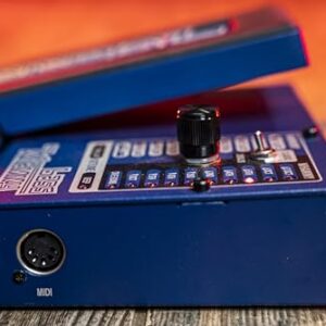 Digitech EQ Effects Pedal, Blue, Regular (BWHAMMY)