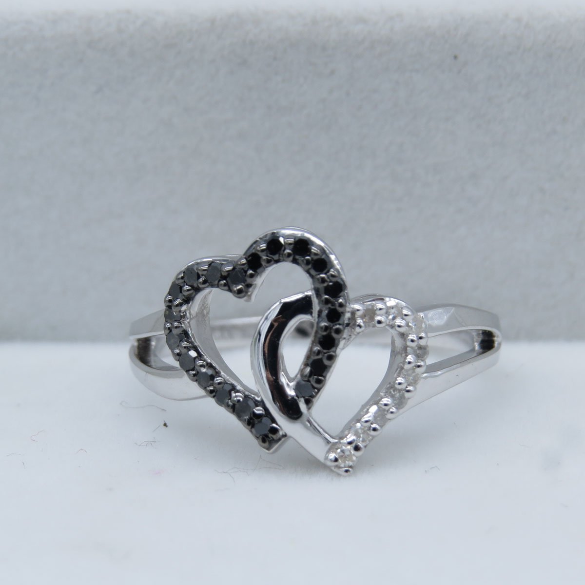 Dazzlingrock Collection 0.25 Carat (Cttw) Round Black Diamond & White Diamond Split Shank Entwined Double Heart Promise Ring for Women in 925 Sterling Silver Size 8.5