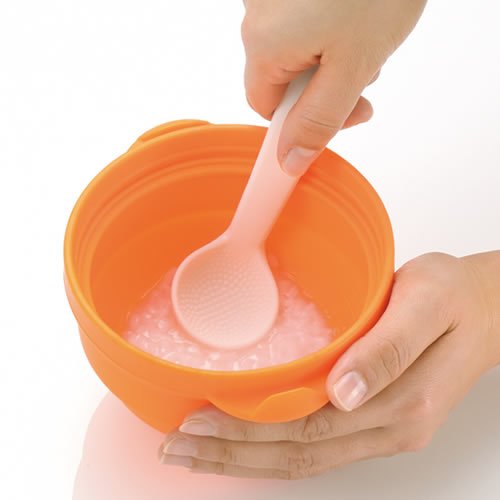 Richell Silicone Baby Food Steamer Orange