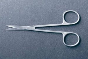 mckesson 43-1-104 iris tissue scissor, straight, 4-1/2" length, 4.5" length