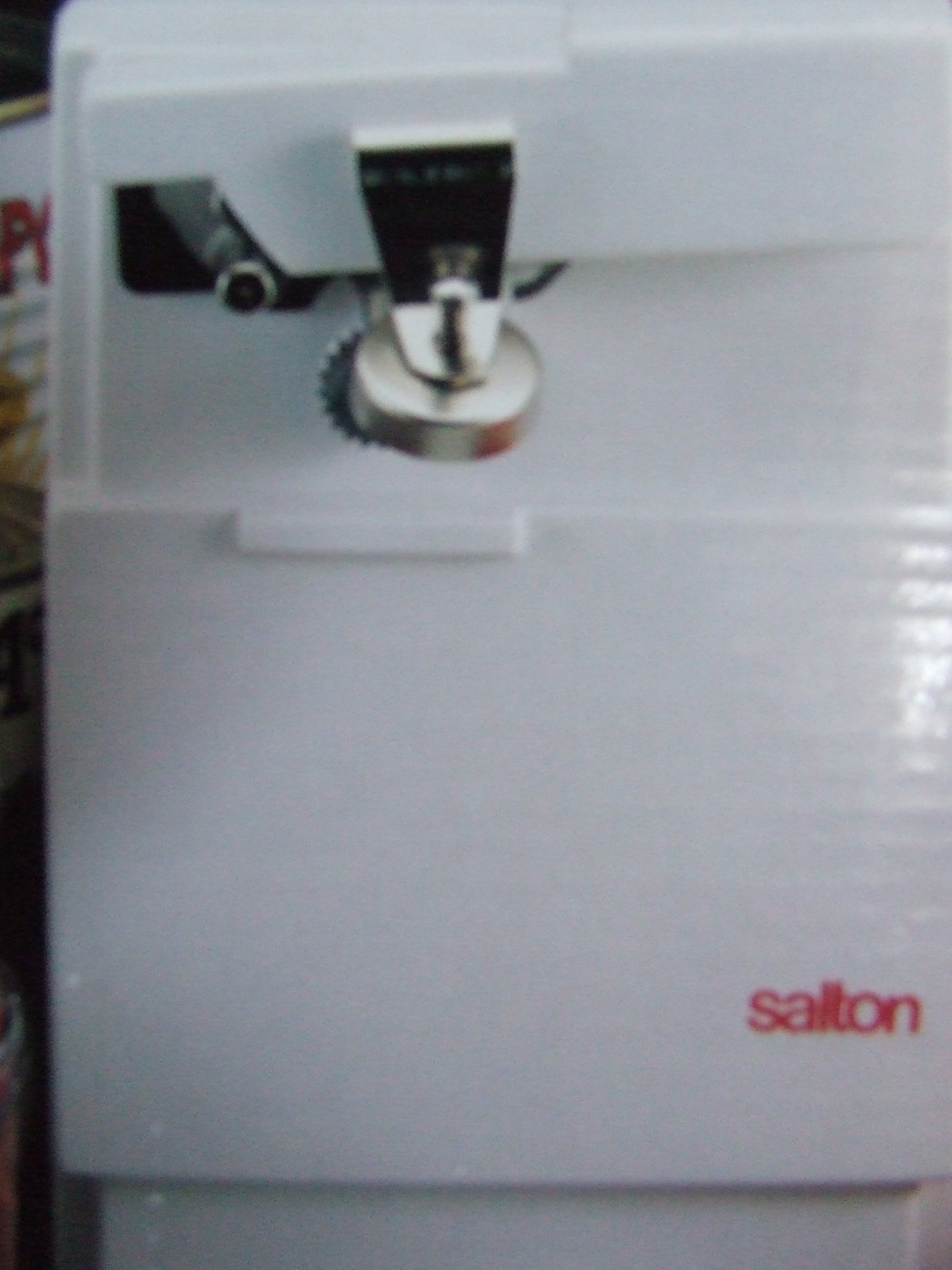 Salton Can Opener and Knife Sharpener