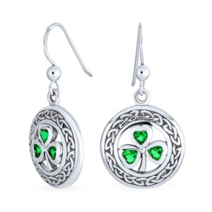 irish triquetra celtic knot disc circle good luck shamrock clover dangle earrings simulated kelly green emerald cz oxidized .925 sterling silver